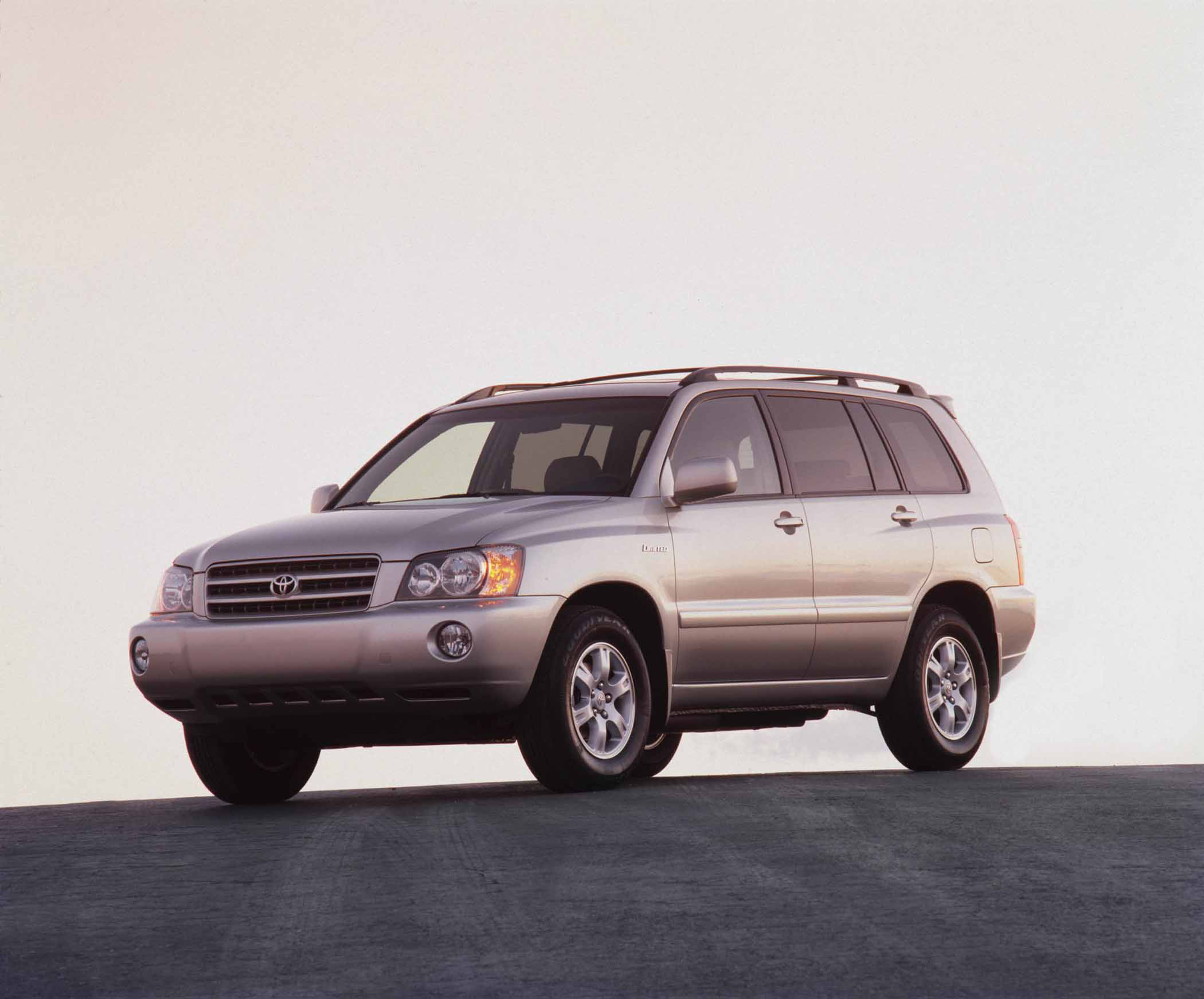 2000 Toyota Highlander Model