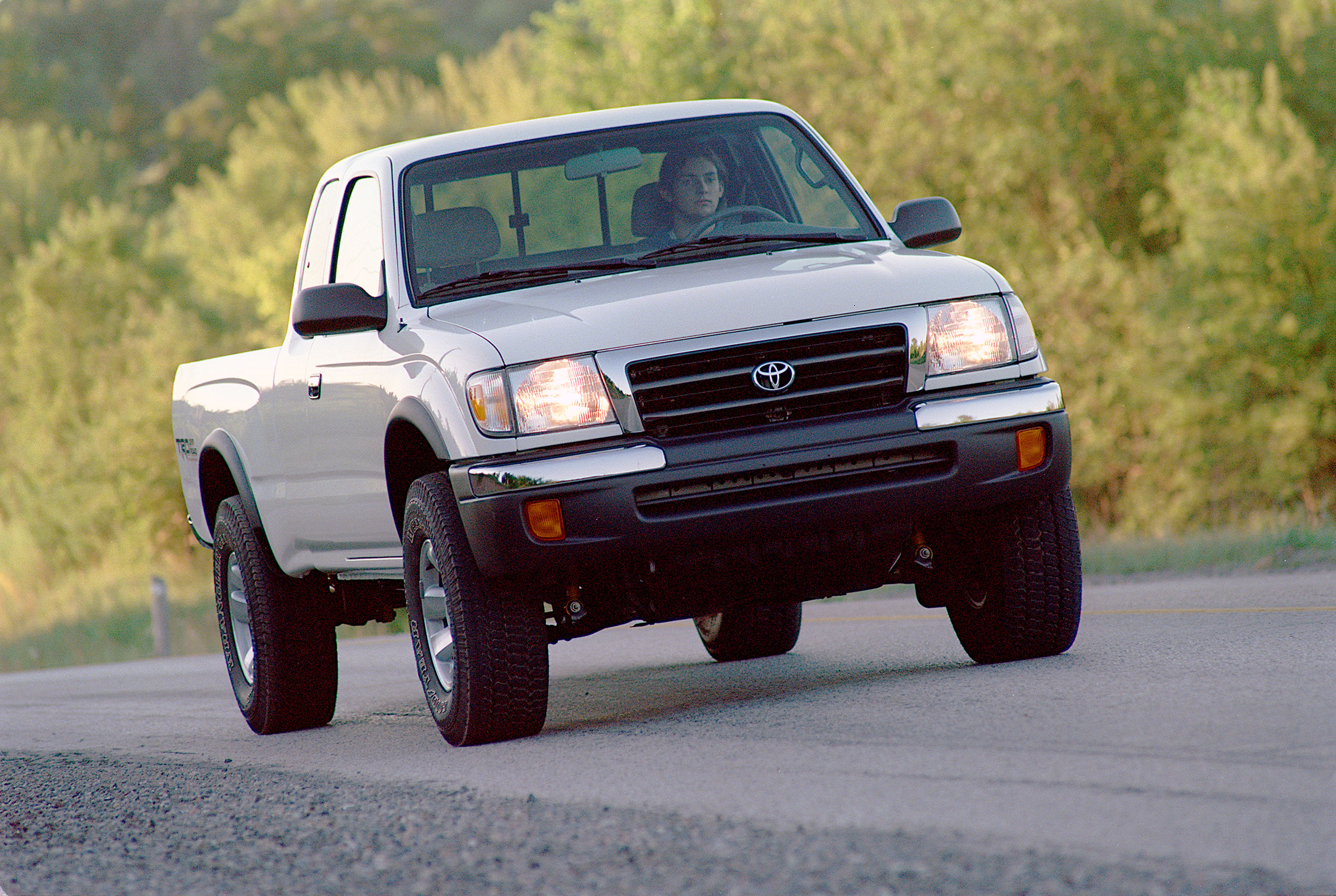 2000 Toyota Tacoma Pictures